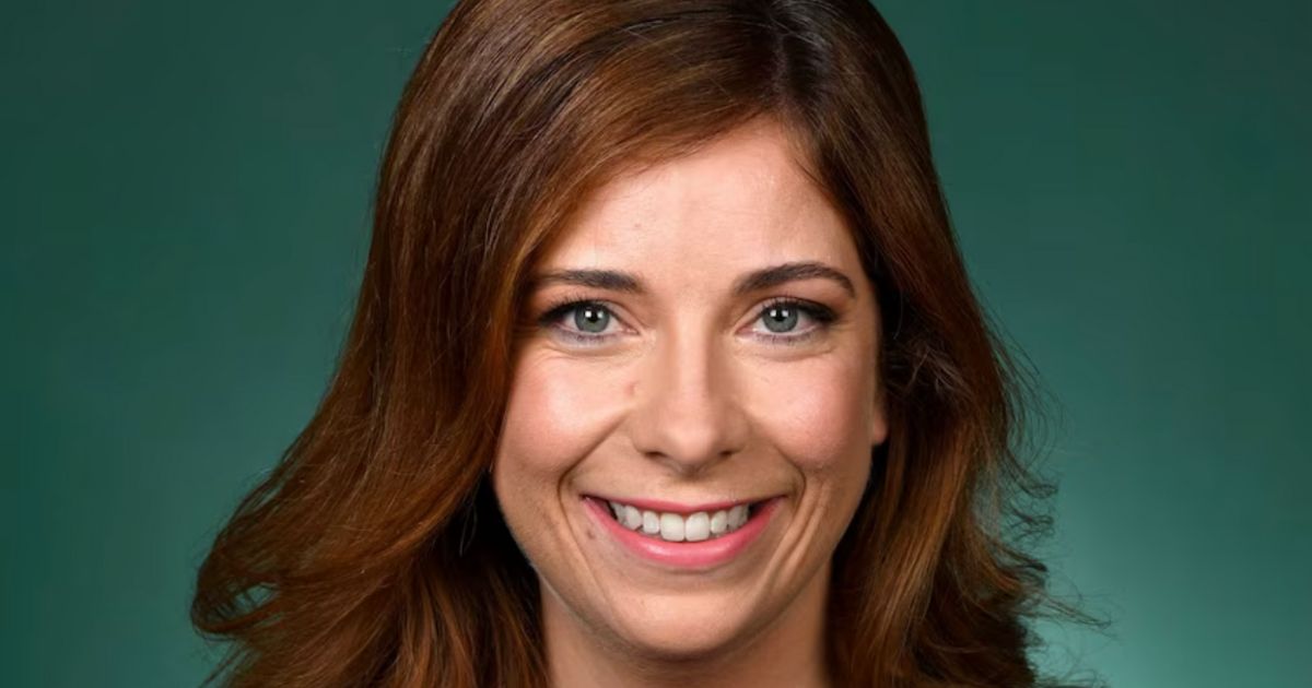 Anika Wells becomes Minister for Communications in cabinet reshuffle ...