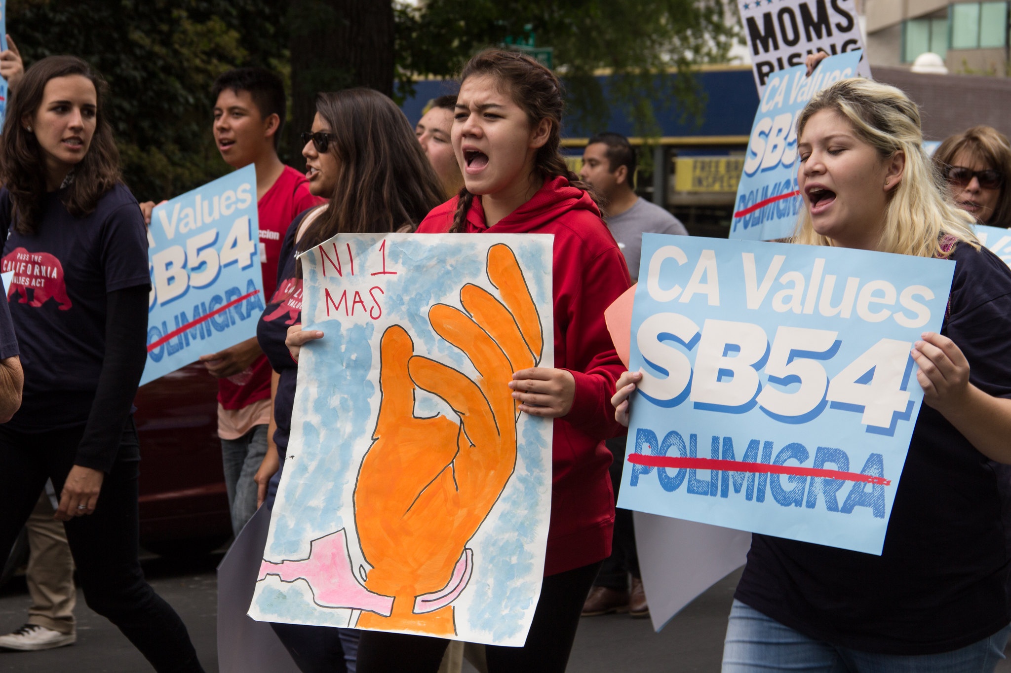 Local Law Enforcement Slow to Implement SB 54 in San Diego County - San ...