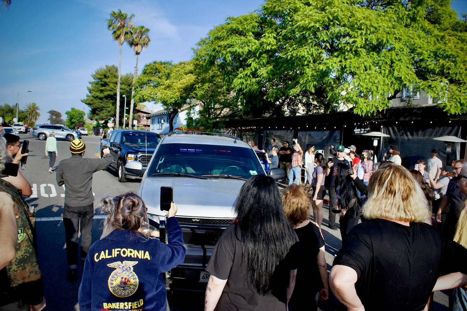 DHS Agents Deploy Flash-Bangs Grenades on Peaceful Protestors in San ...