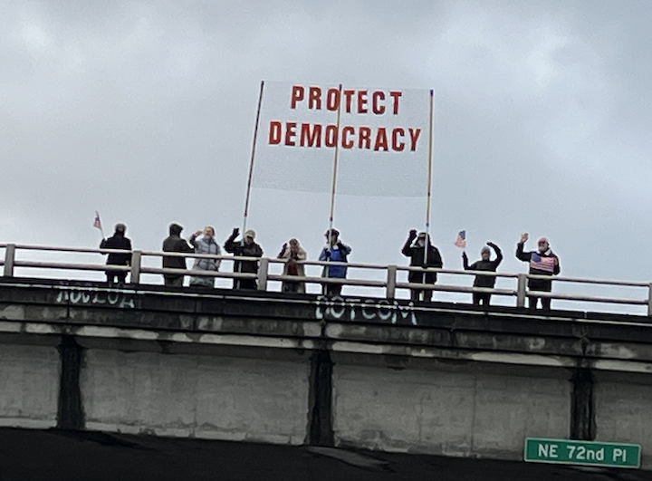 Kirkland NE 70th Street & I-405 Overpass Banner Team