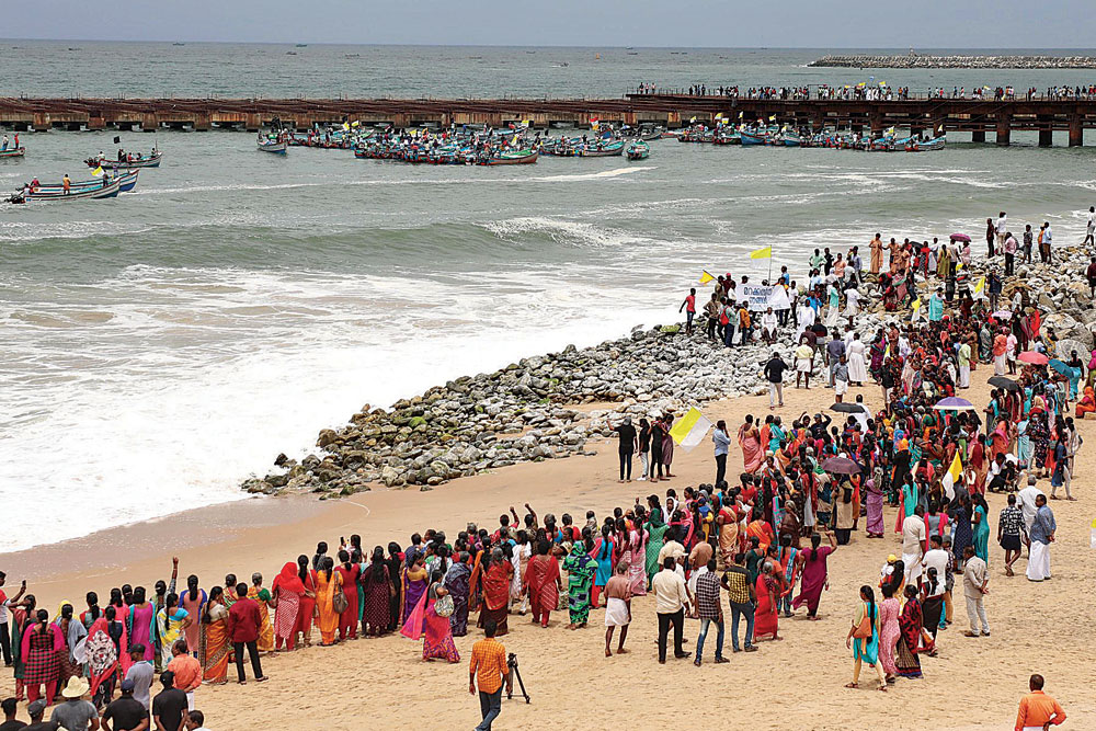 Vizhinjam Part 1: A fight for survival by Kerala’s fishing communities ...