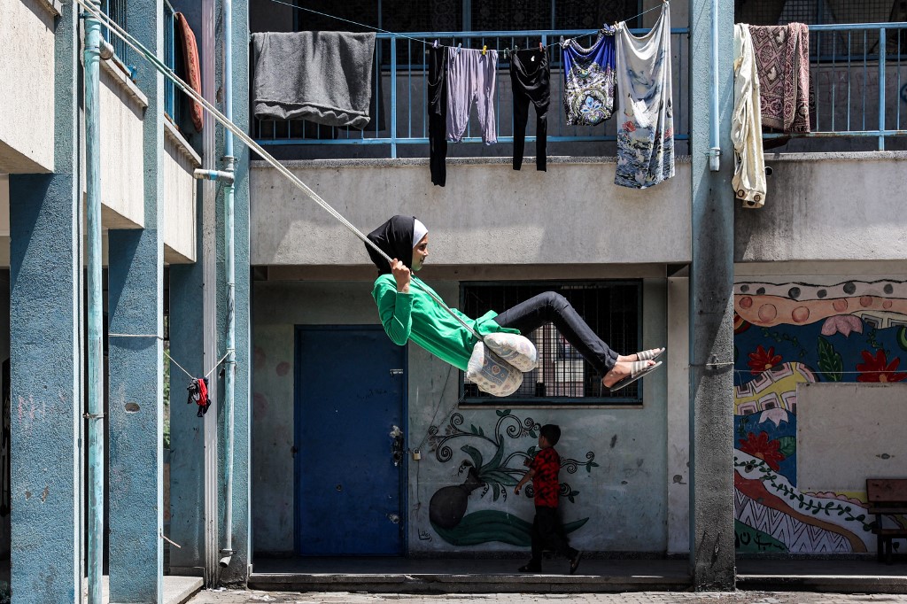 Palestinian childhood in Gaza’s crowded school shelters | Defense for ...