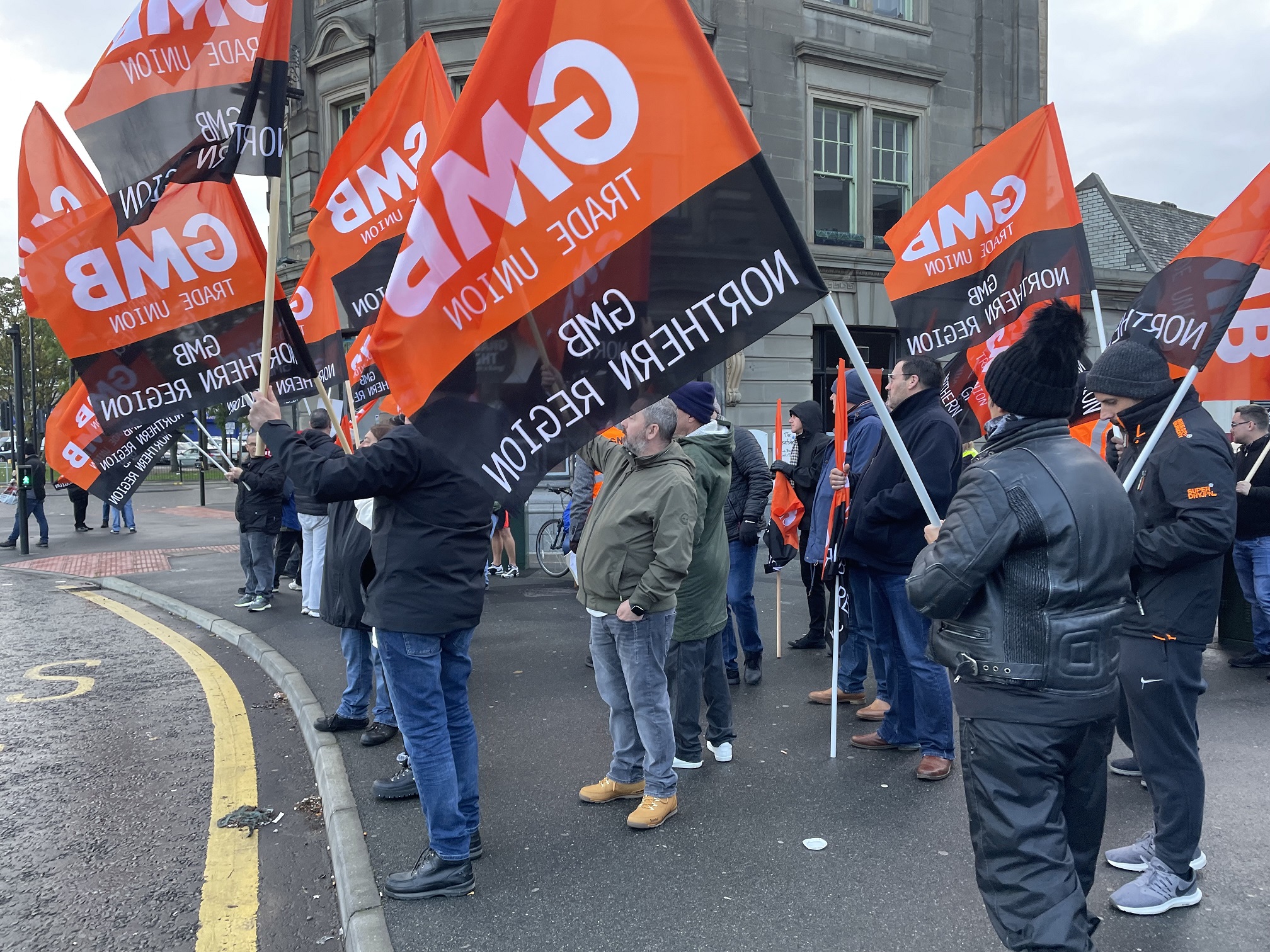 SUNDERLAND BUS STRIKE: 200 BUS DRIVERS WALK OUT AGAIN OVER 'POVERTY PAY ...