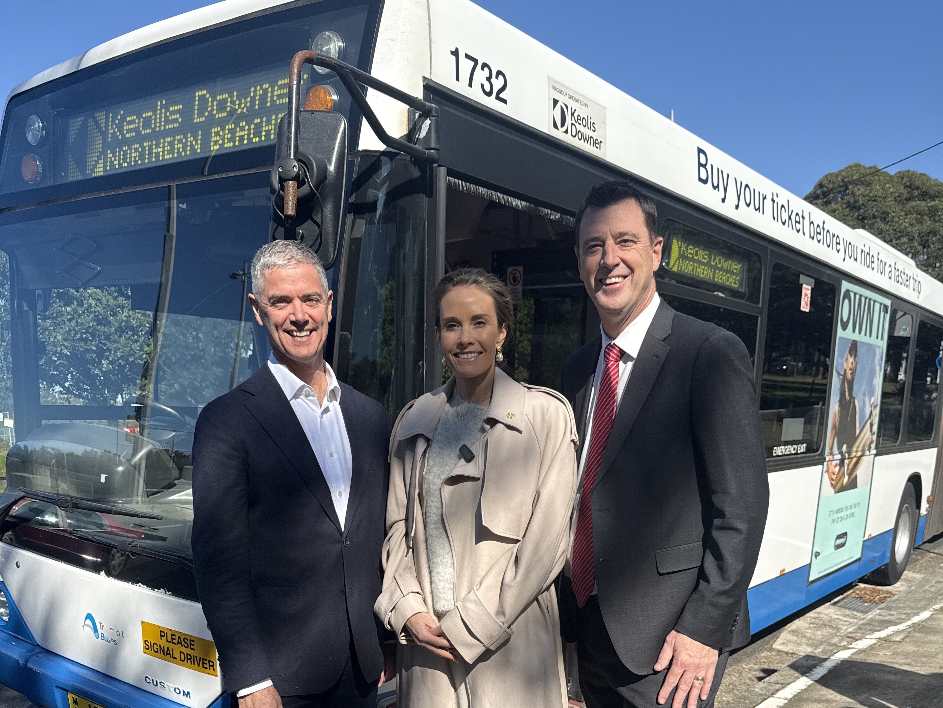 Commuter Life is Better Now the Bendy Buses Are Back - Jacqui Scruby