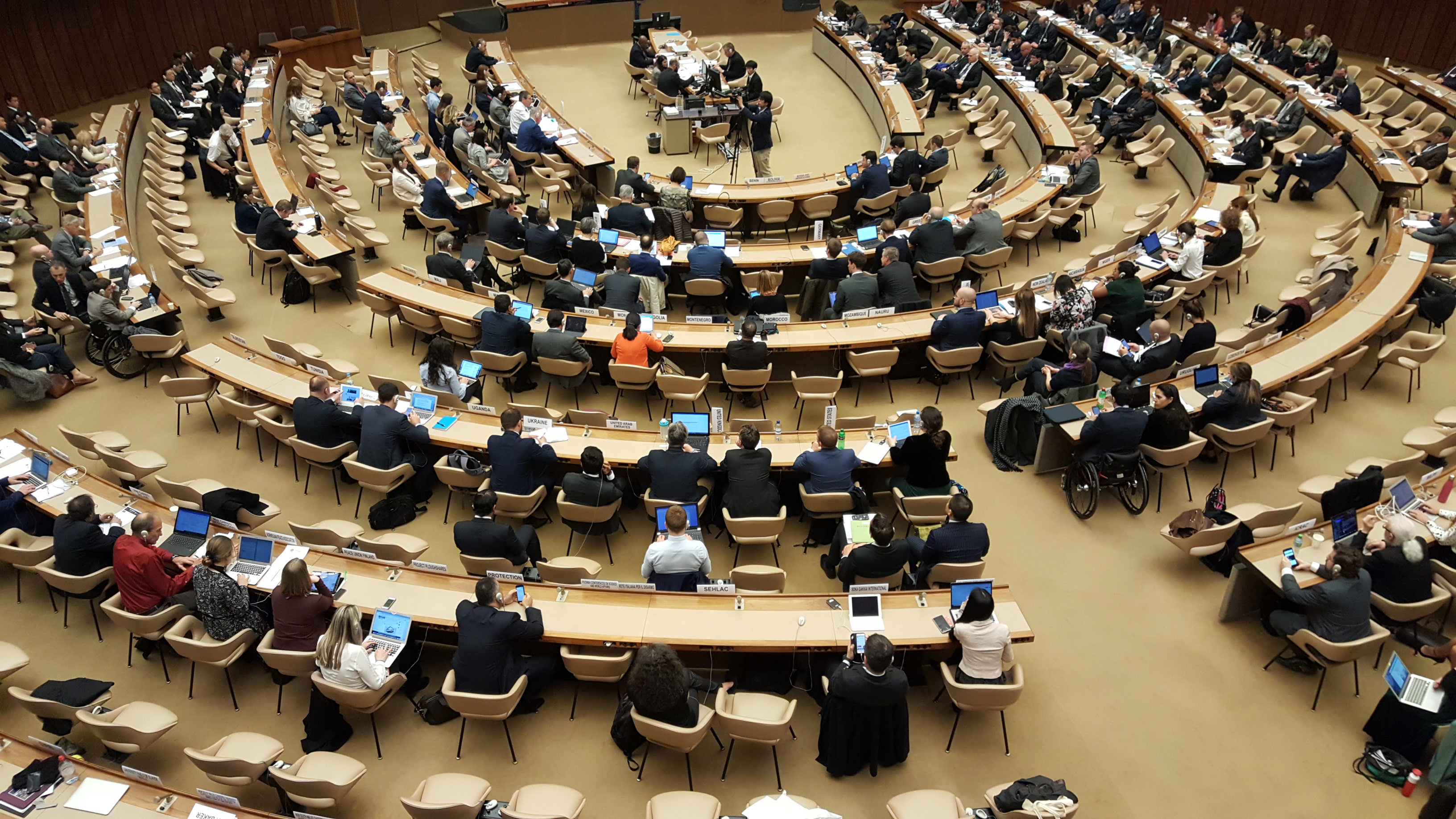 New Video on Human Control - Mines Action Canada