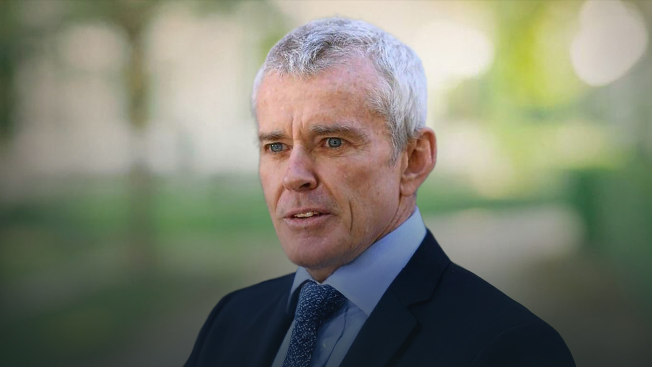Senator Malcolm Roberts Exposes 23,000 Dodgy Student Visas - Pauline ...