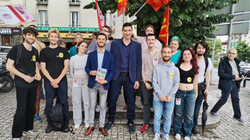 Avec Julien Léger gagnons un député communiste du Nouveau Front ...