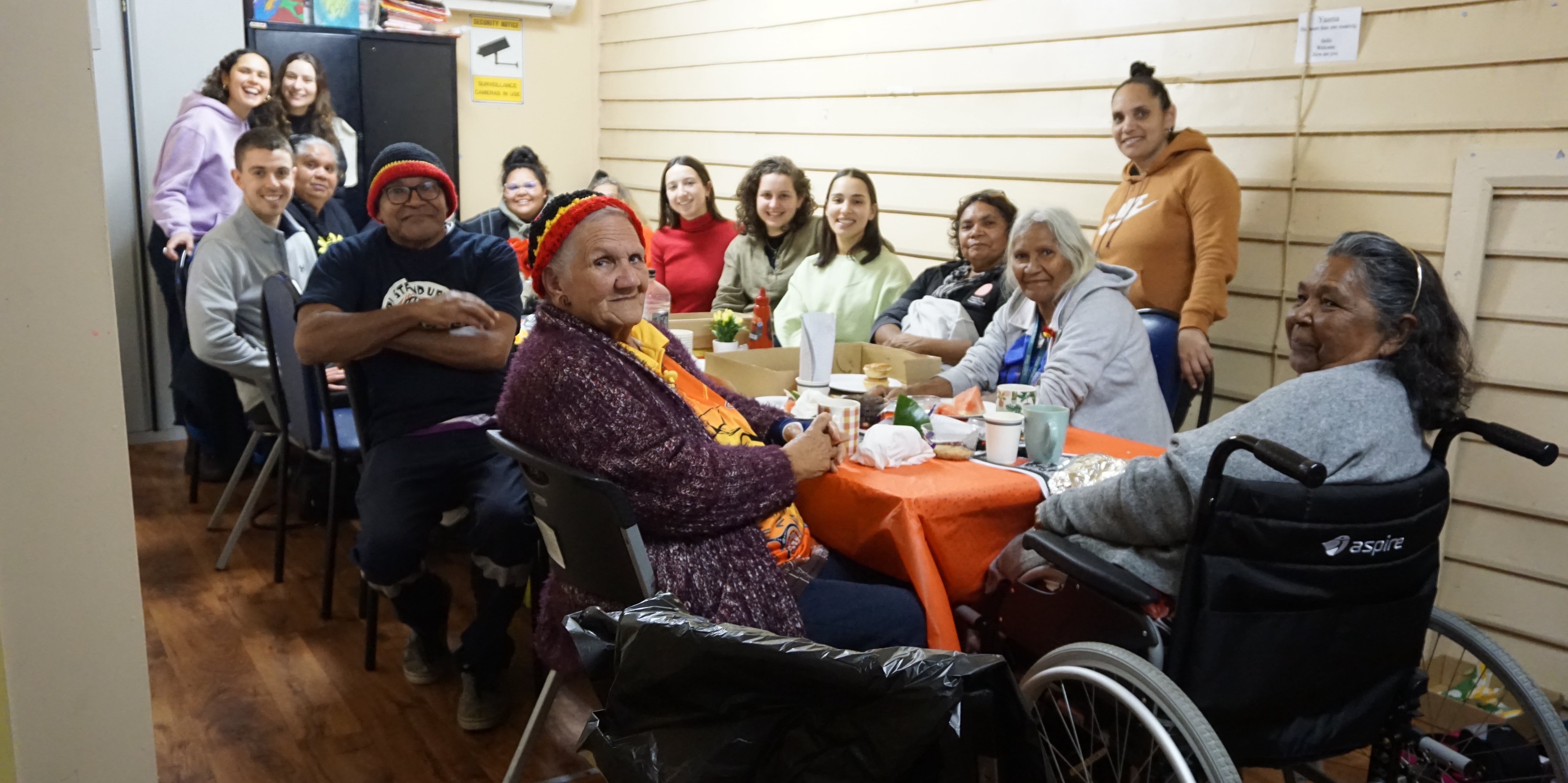 Derech Eretz - Stand Up