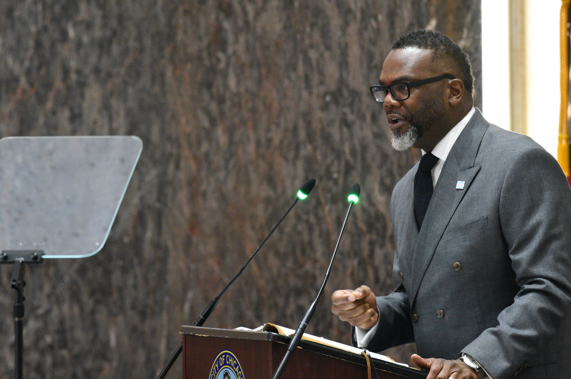 Finance committee votes down revenue ordinance containing head tax, but ...