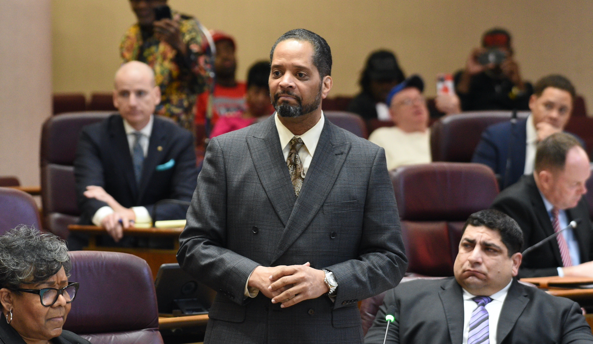 With budget delayed, Council approves lingering landmark designation ...