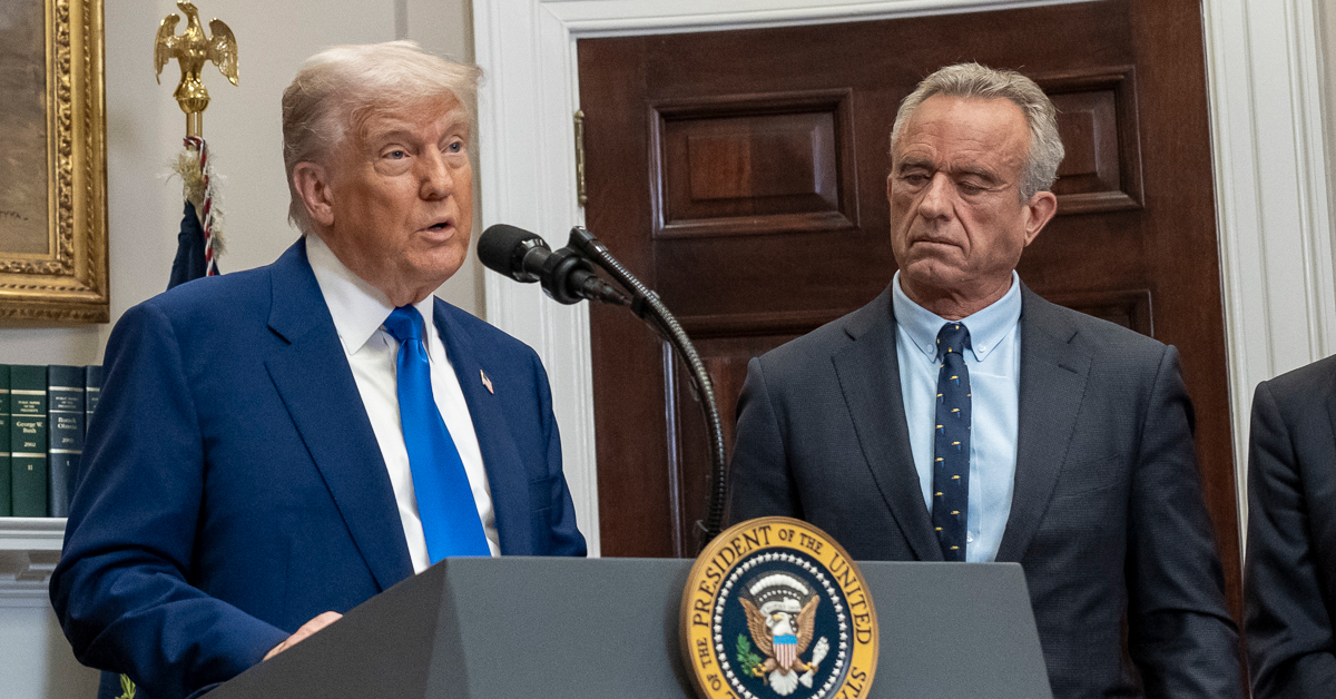 United States slashes overloaded childhood vaccine schedule - Rebel News