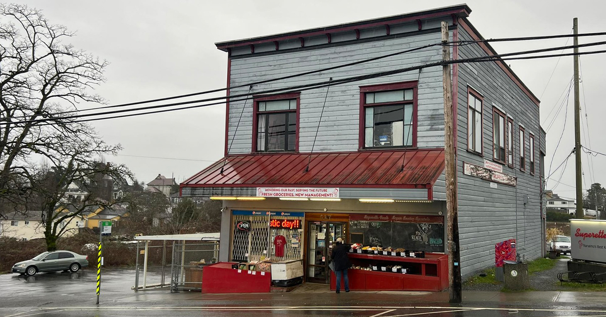 Nanaimo grocery store locks up meat as theft surges - Rebel News