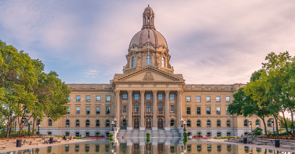 Alberta Fact Check: American author Peter Zeihan demonstrates a ...