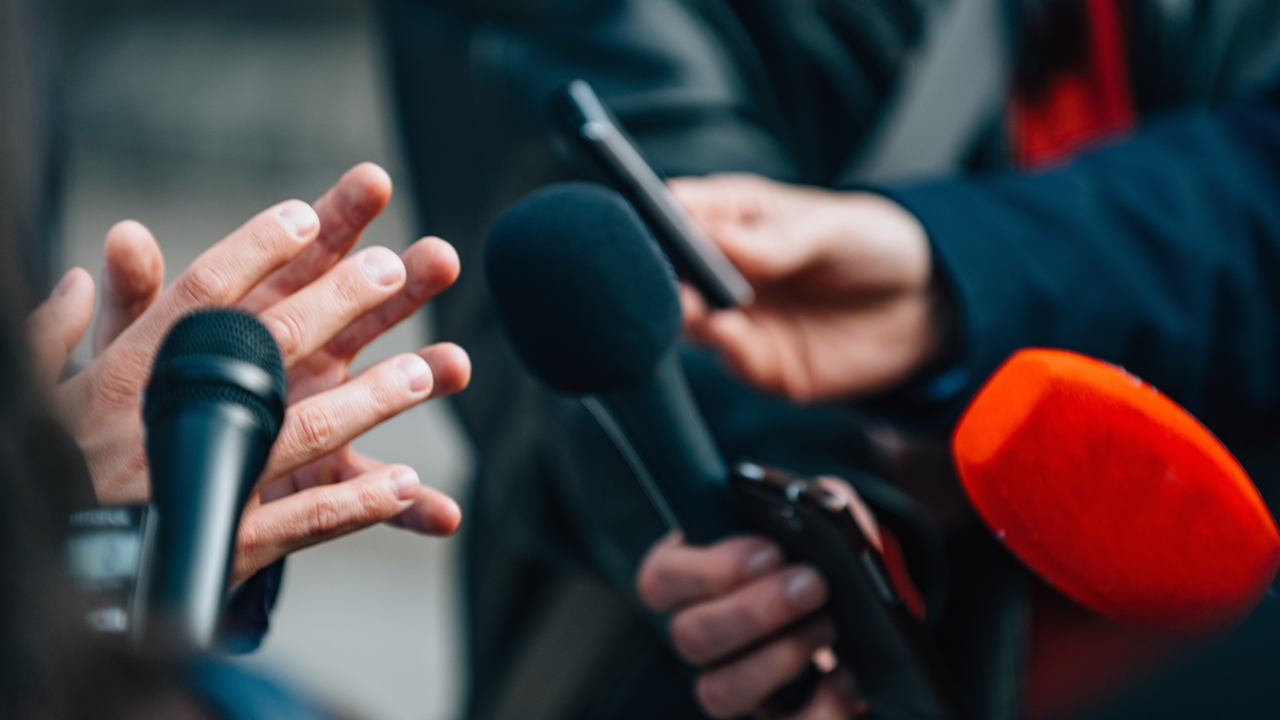 Journalists free to choose sources they deem credible, press ombudsman ...