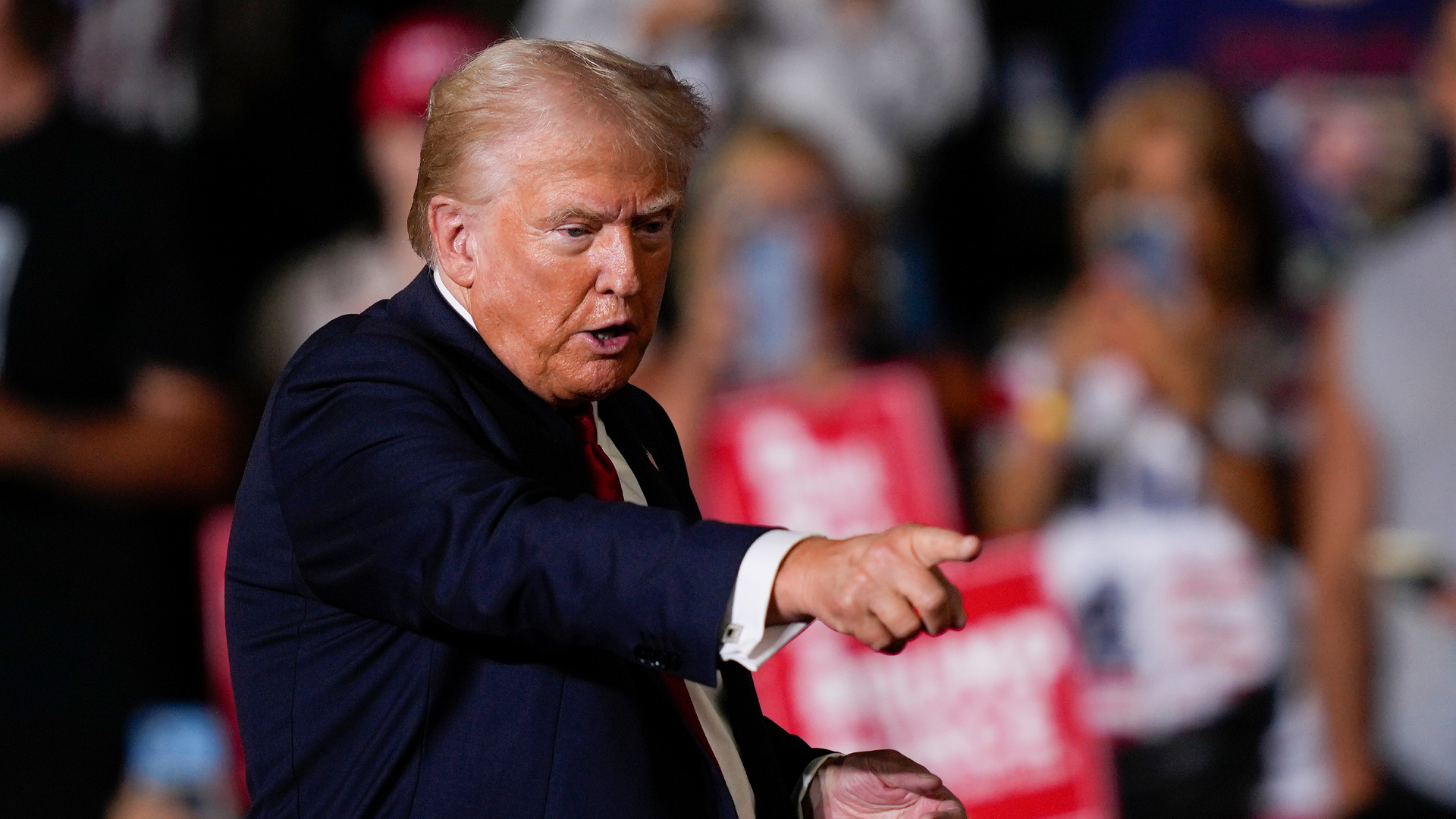 Former PayPal president switches allegiance to GOP and Trump - Rebel News