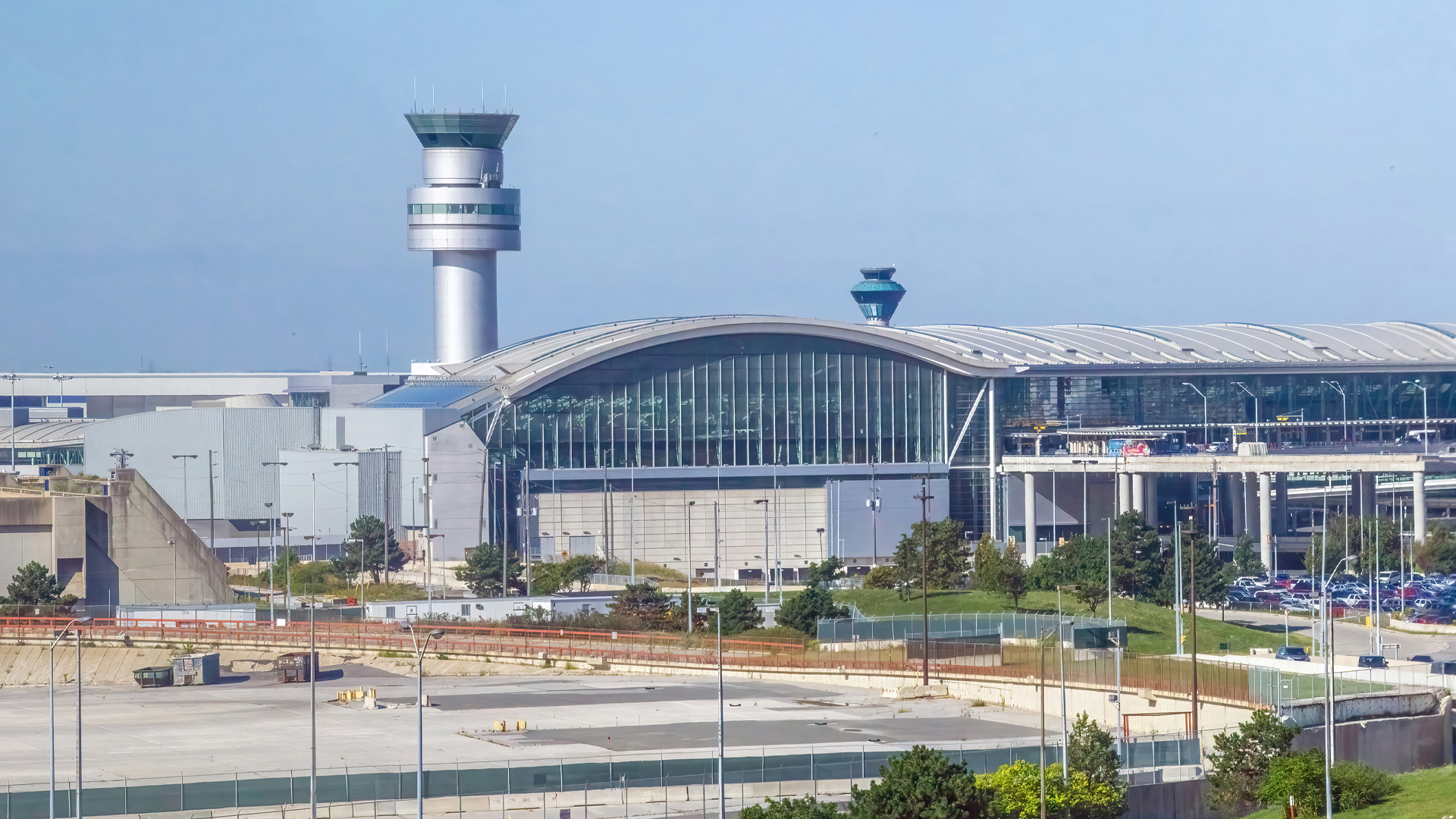 'Partial systems outage' impacting Canadian airports: CBSA - Rebel News